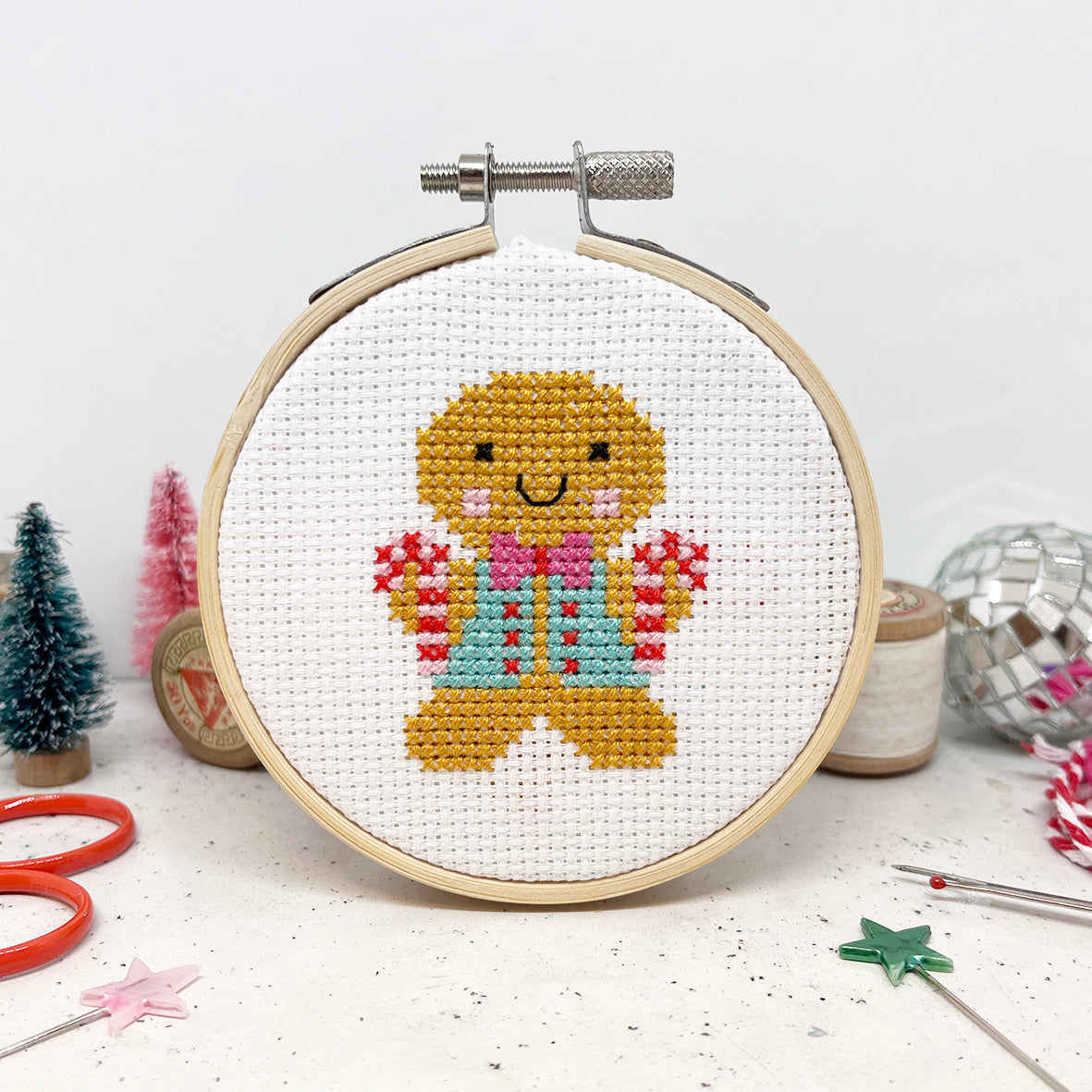 'Gingerbread' Cross Stitch Set - PDF Pattern – The Make Arcade
