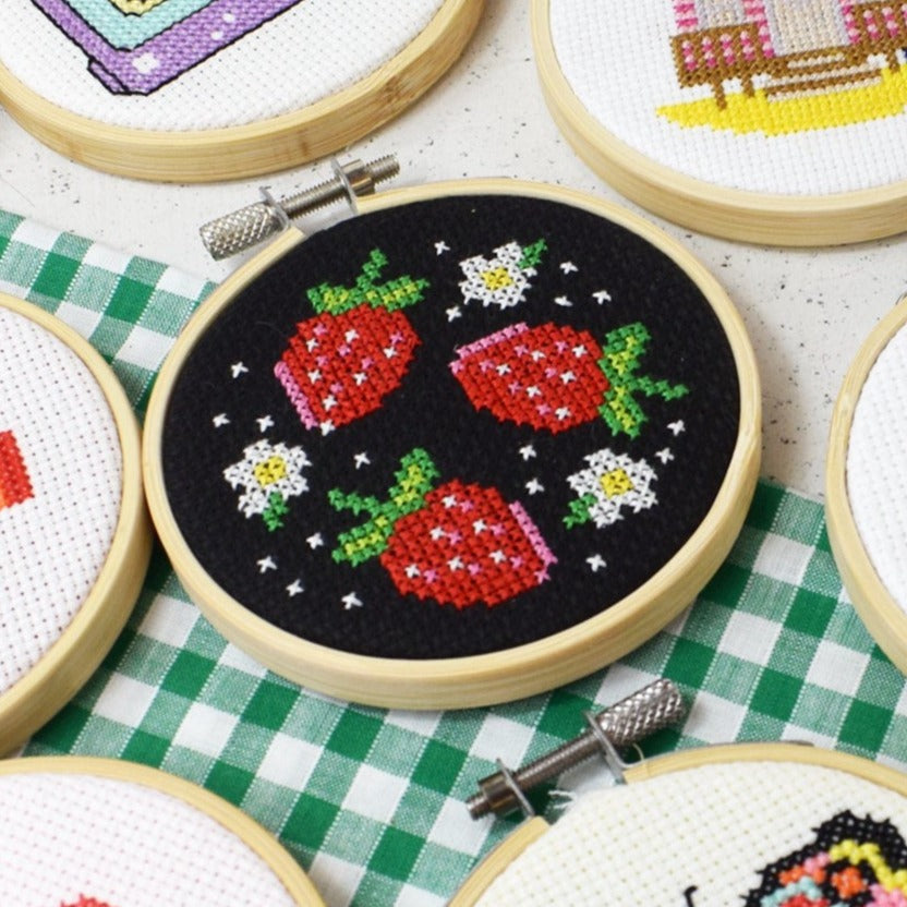 'Strawberries' Mini Cross Stitch - PDF Pattern – The Make Arcade