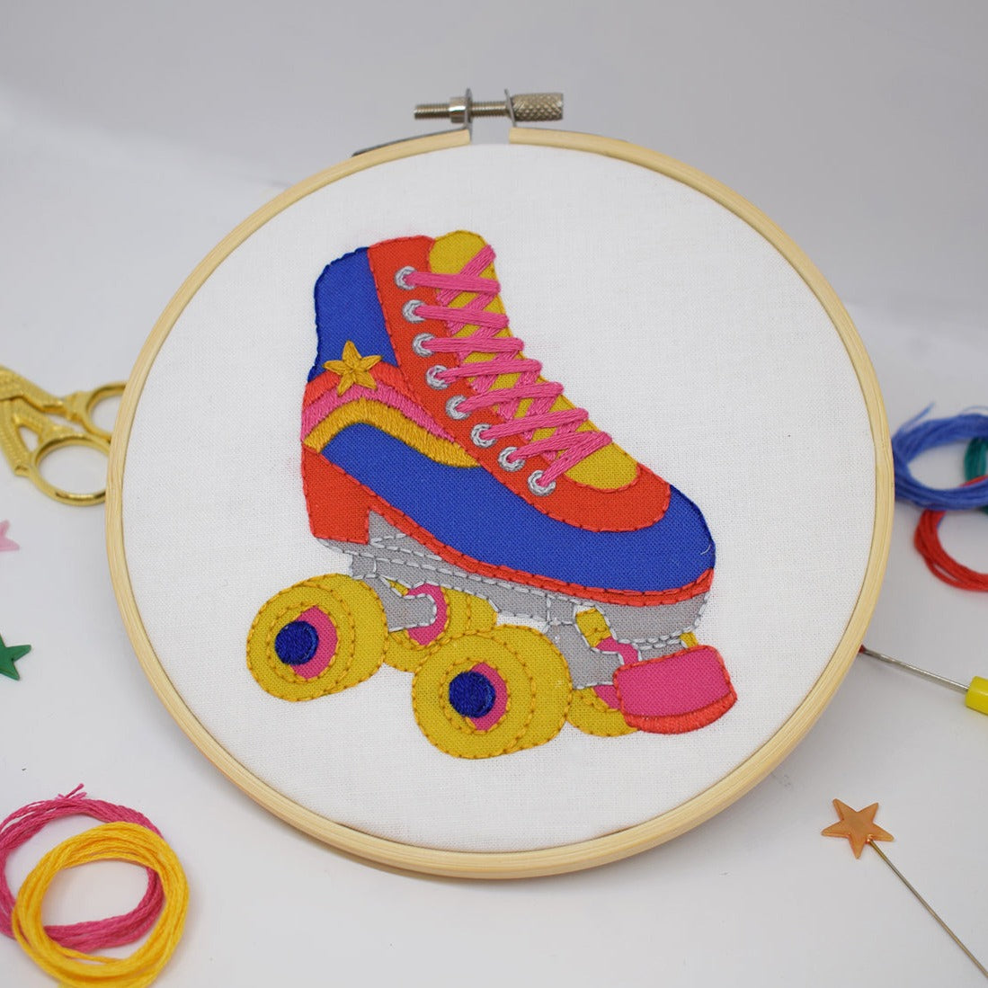 'Rollerskate' Large Embroidery Kit – The Make Arcade